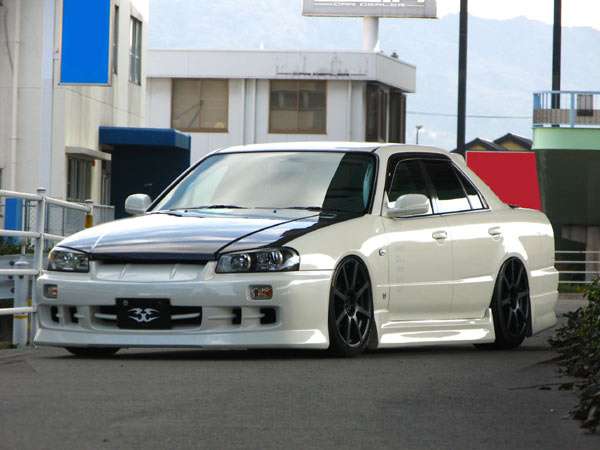 URAS Style L Kit- Skyline R34 ER34 Sedan | First Gear Project